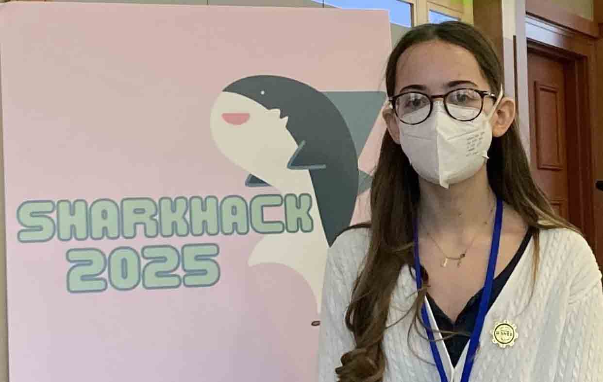 Wheaton Student Wins Top Prize at National Hackathon - Blog - Wheaton ...